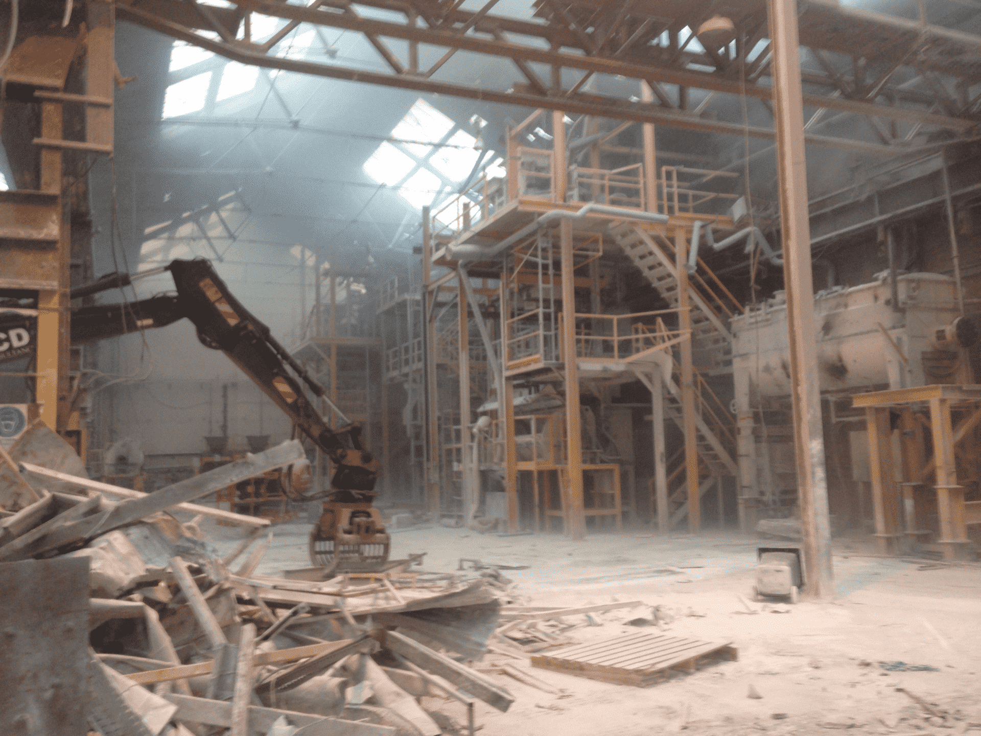 Asbestos Demolition 101 | What You Need to Know to Stay Safe